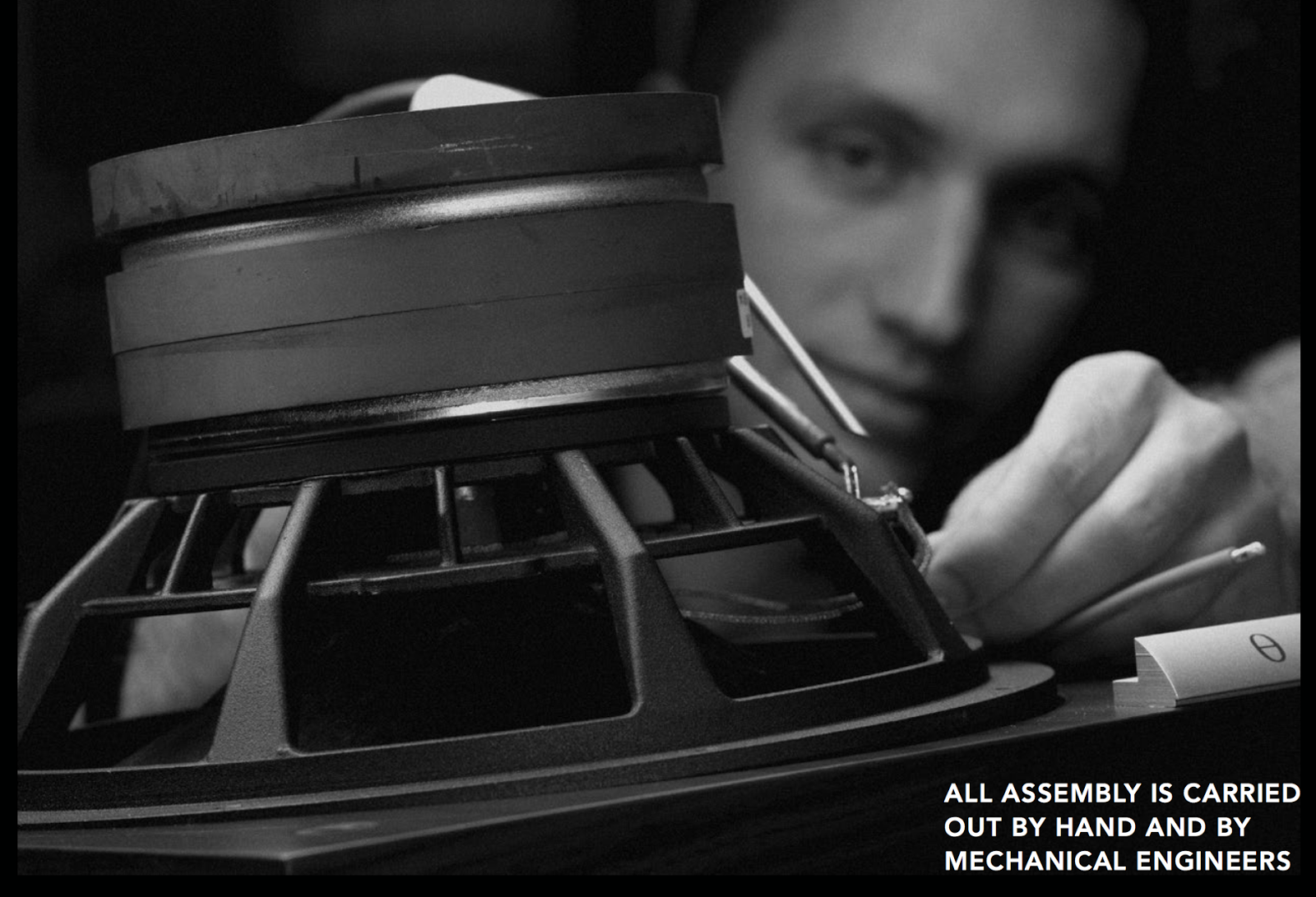 AUDIOVECTOR R11 ARRETE ULTIMATE SPEAKERS SCRAPBOOK – Ultimate High-Fidelity