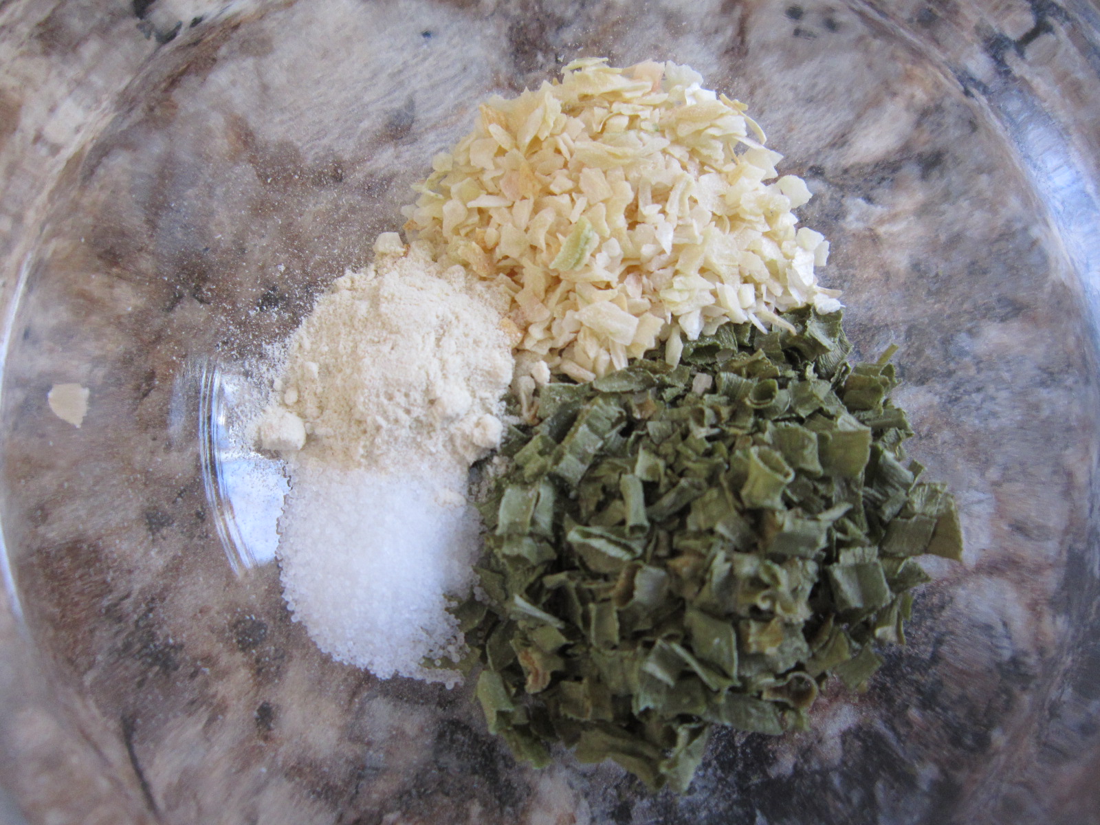 Mix It Up: Onion and chive cream cheese mix