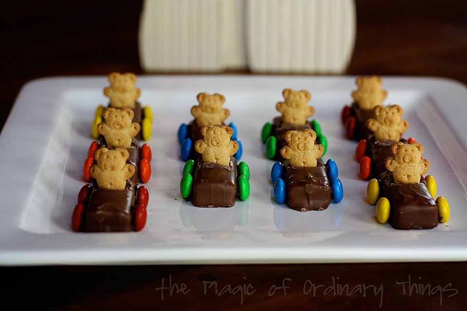 The Magic of Ordinary Things: TEDDY BEAR RACE CARS