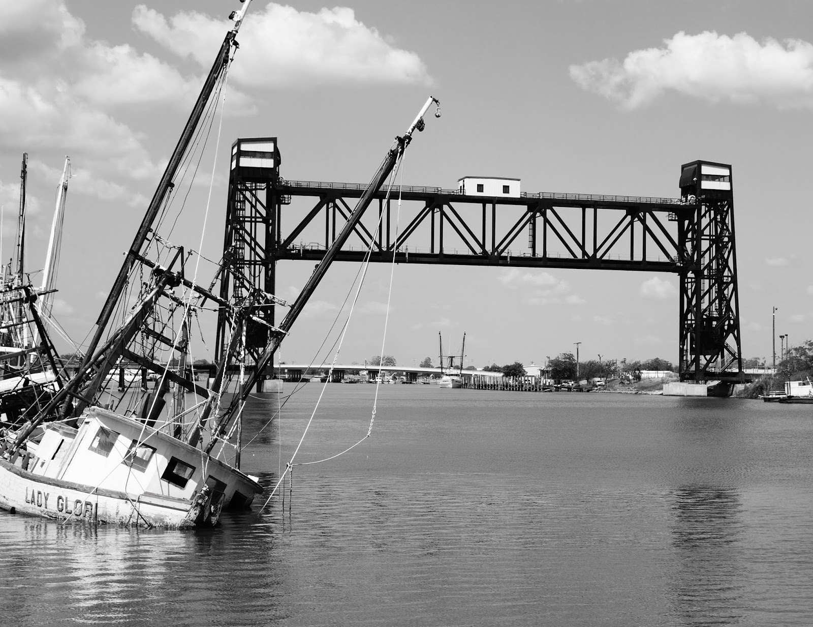 Industrial History: Moving a UP/SP Lift Bridge from Houma, LA to ...
