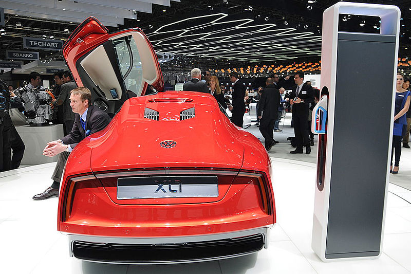 Production model of Volkswagen XL1 showcased at 2013 Geneva Motor Show ...