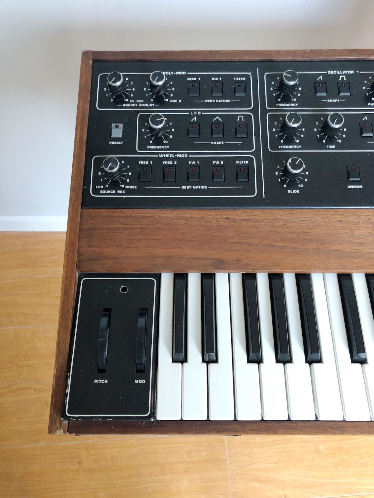 MATRIXSYNTH: Sequential Circuits Prophet 5 Rev 2 Analog Synthesizer