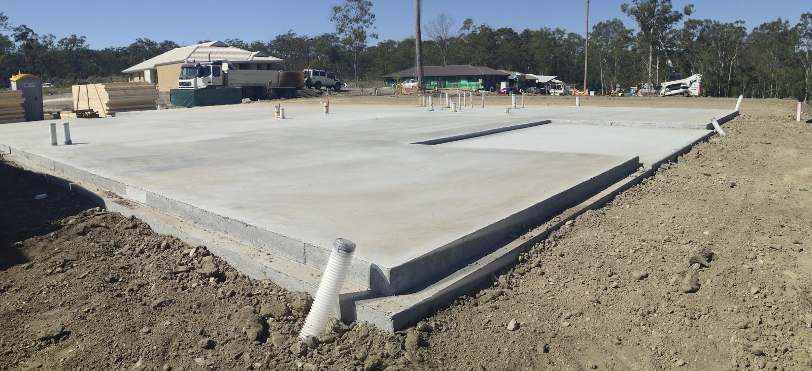 Building the Retreat Nouveau Q1 with Plantation Homes: The slab is poured!
