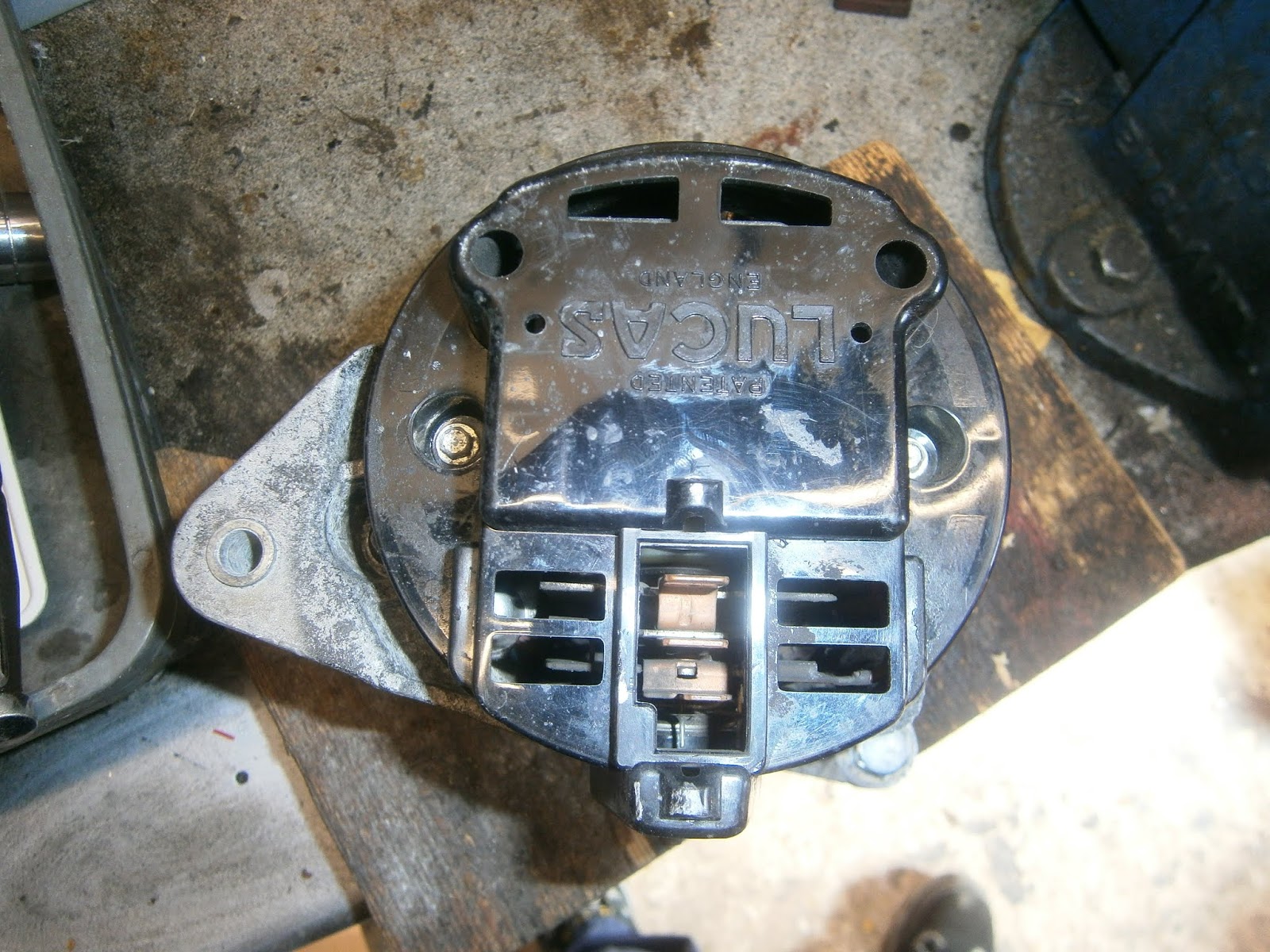 MGB GT Rubber Bumper Limited Edition Restoration and Maintenance ...