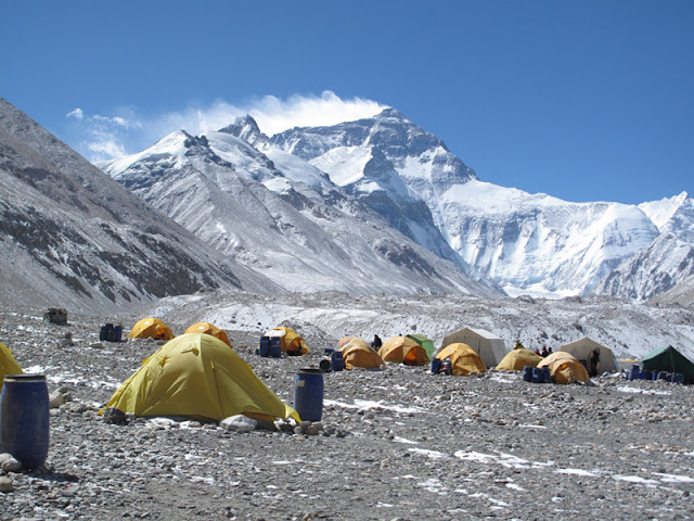 HIGH ALTITUDE SICKNESS AND EVEREST BASE CAMP - knowledge centre