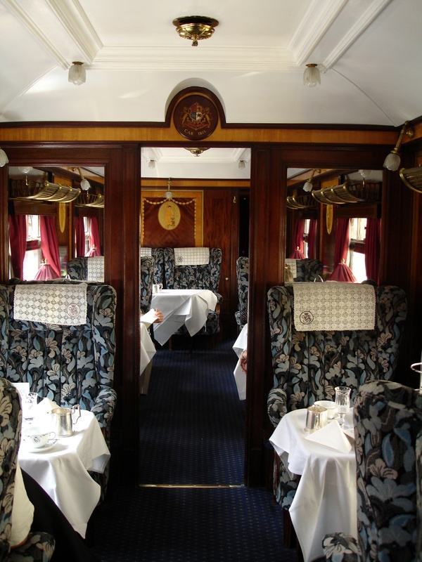 Eye For Design: Romance By Train. The Luxurious Interior Design Of The ...
