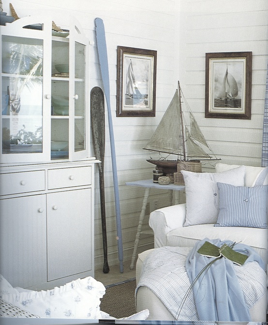 beachcomber: relaxed coastal style