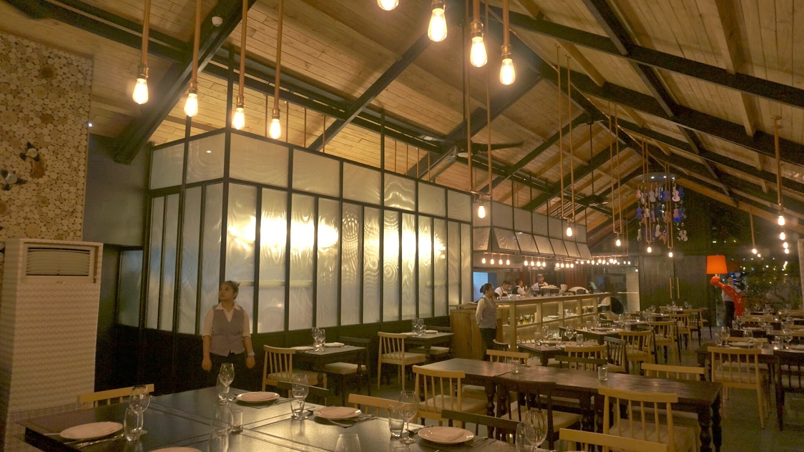 Tune Restaurant & Wine Bar Surabaya (Review) | Laura Angelia