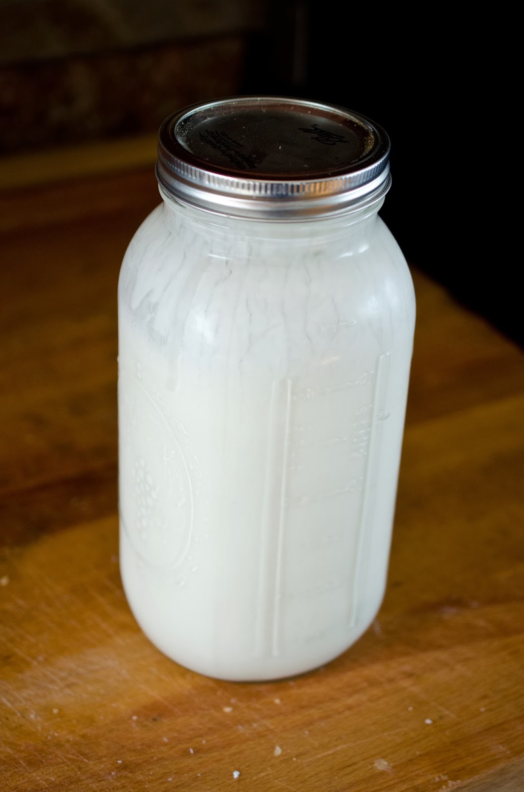 Queens Foodie Mama: Homemade Cultured Buttermilk