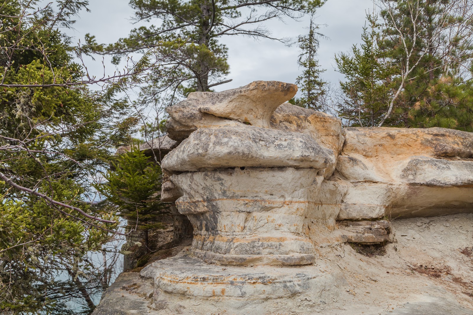 6 Best Things To Do At Pictured Rocks National Lakeshore - Explore the ...