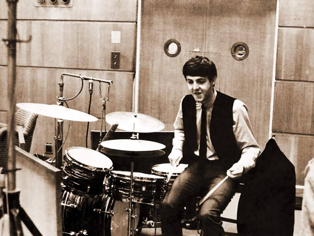 ...Dinosaur Album Guides: The Beatles' Many Drummers