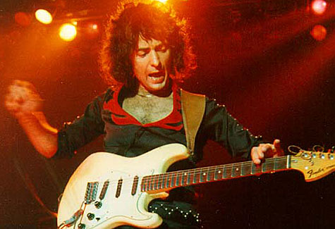 Music N' More: Black Knight: Ritchie Blackmore by Jerry Bloom