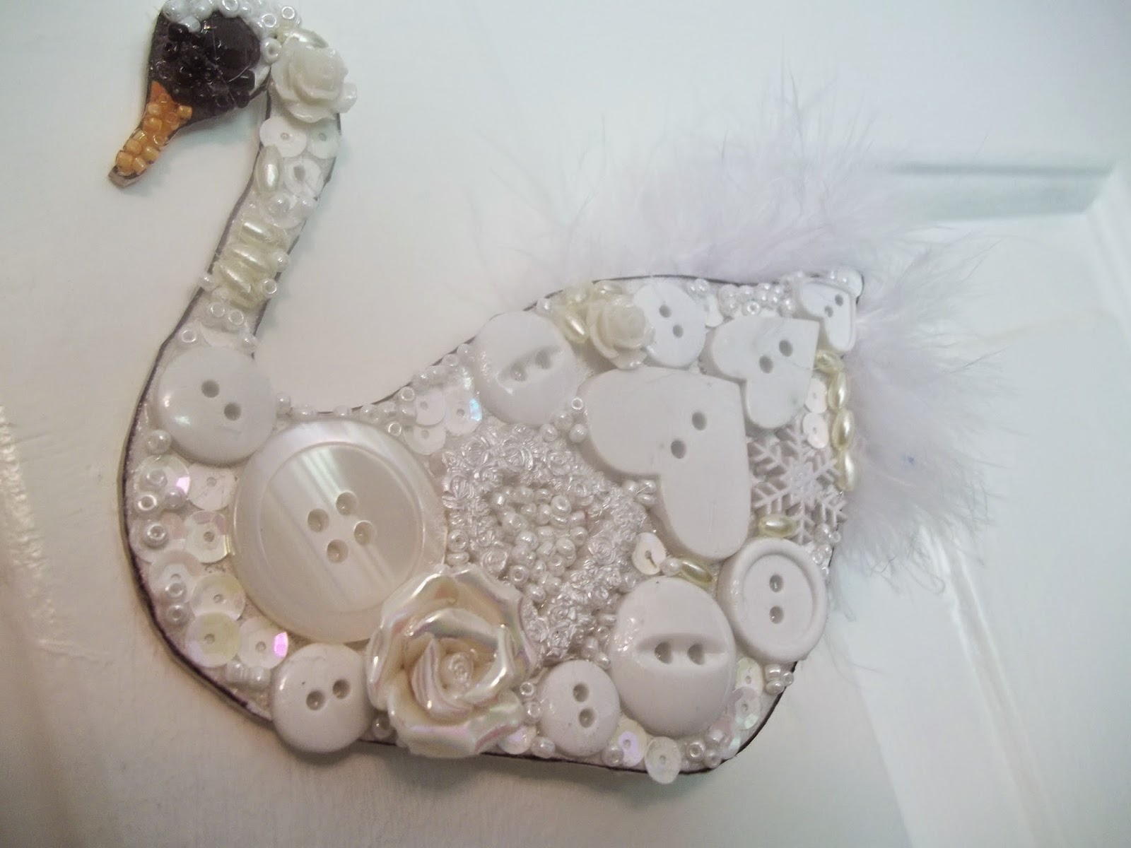 Too Much Craft Too Little Time: Pretty White Button Mosaic Swan ...