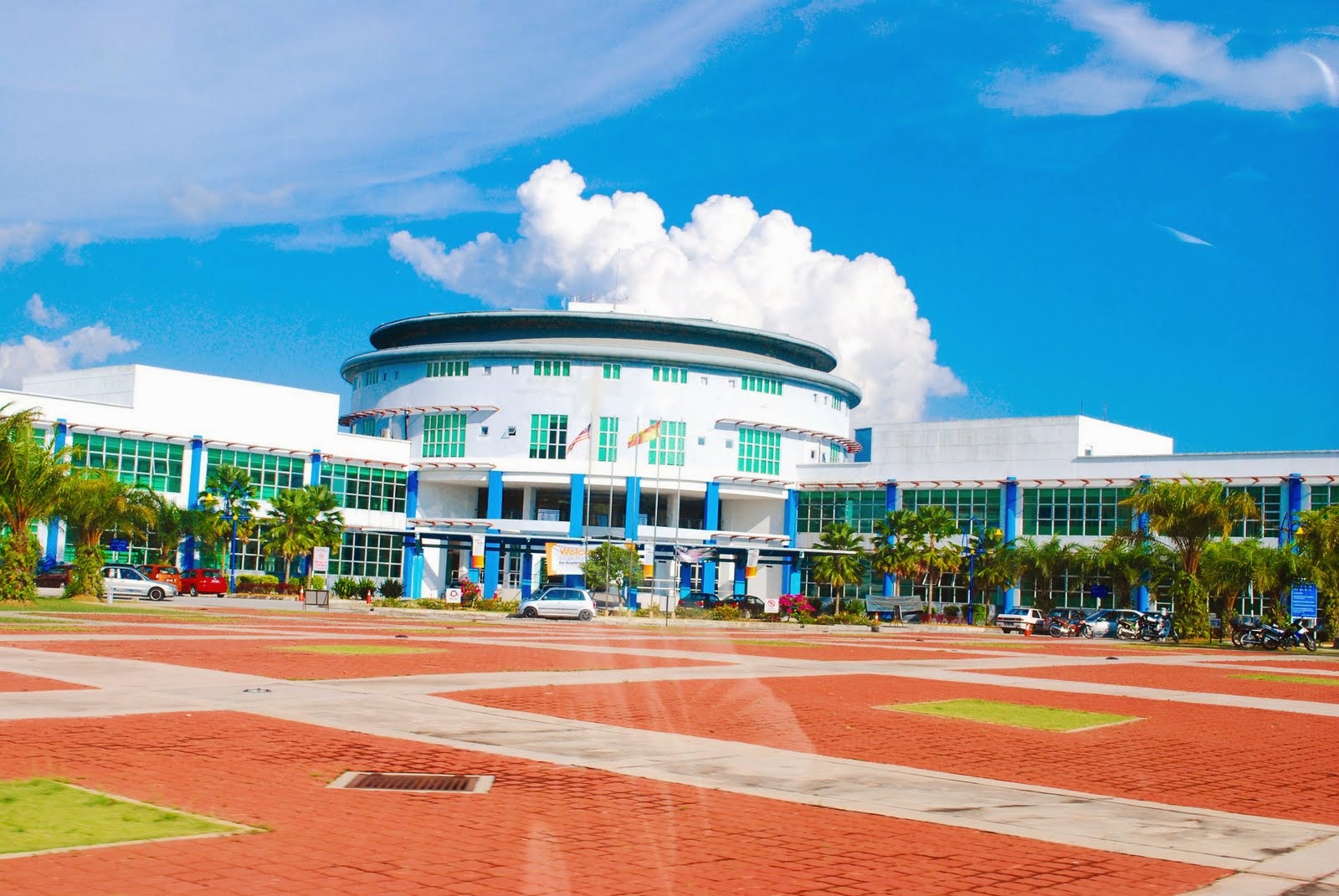 Kisah Hidupku: ~ UNISEL ~ My Life Studies At There