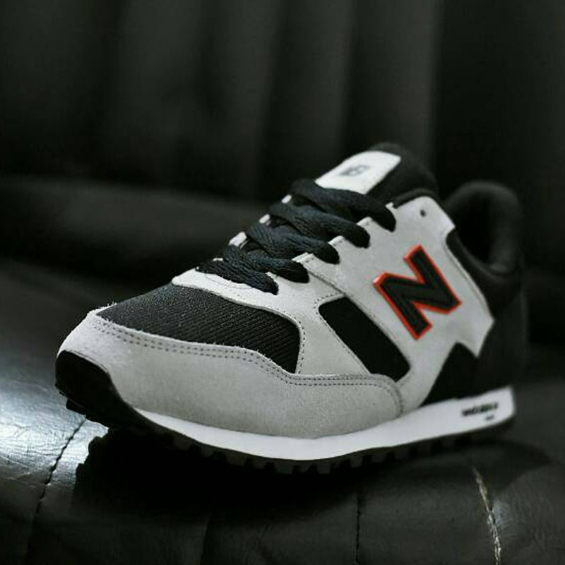 Sepatu New Balance Classic Premium [NB-003] | Omsepatu.com