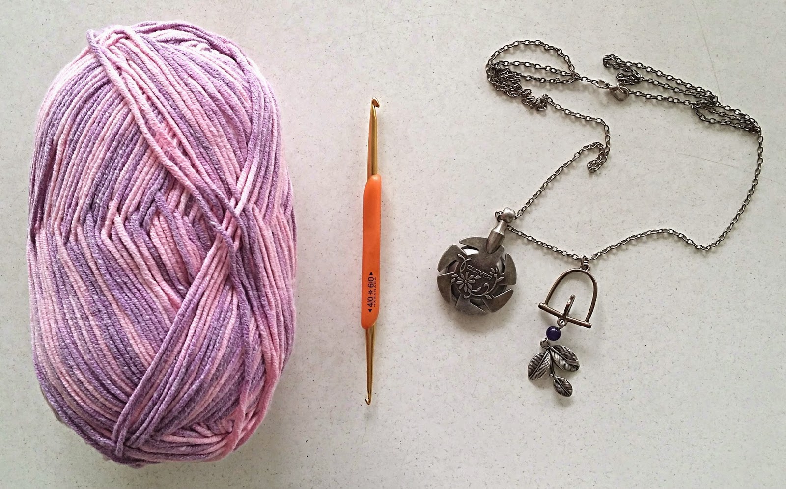 Gantsilyo Guru: My New Crochet "Gadget"