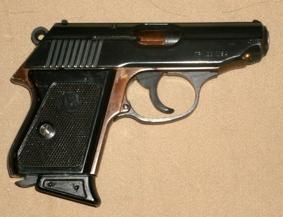 Lagniappe's Lair: A handy .22lr pistol.