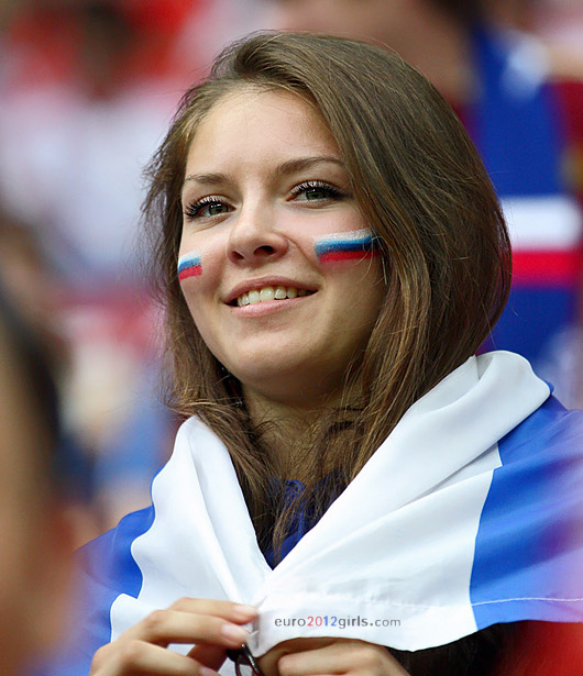 Most Beautiful Russian Female Fans at Euro 2012 | sussurroeterno