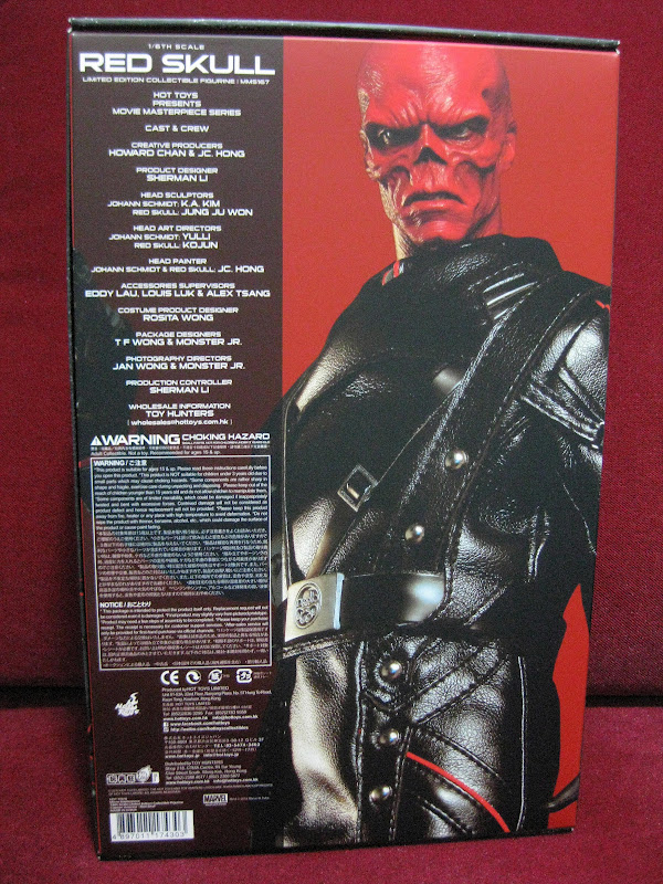 deSMOnd Collection: Hot Toys "Red Skull" in Captain America
