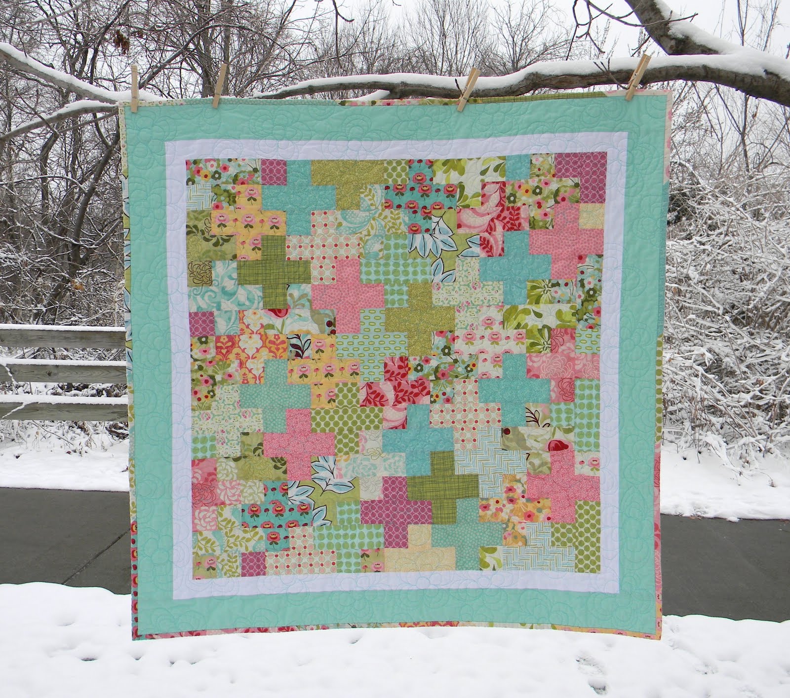 Teaginny Designs: Plus Baby Girl Quilt