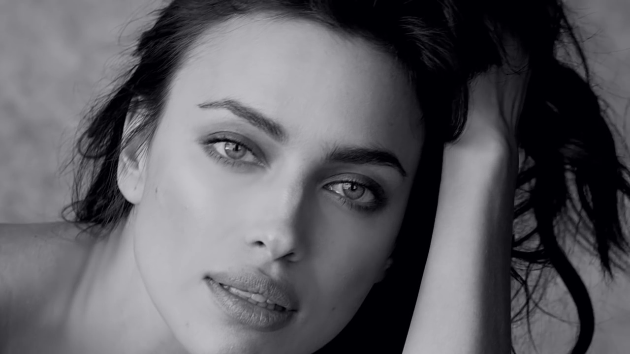 Le modelle della pubblicità: Irina Shayk per Intimissimi reggiseno ...