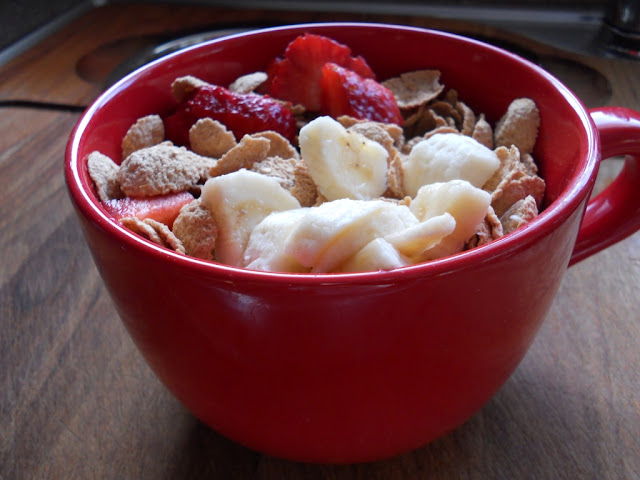Snacking Squirrel: Cereal of Champions and Taco Salads