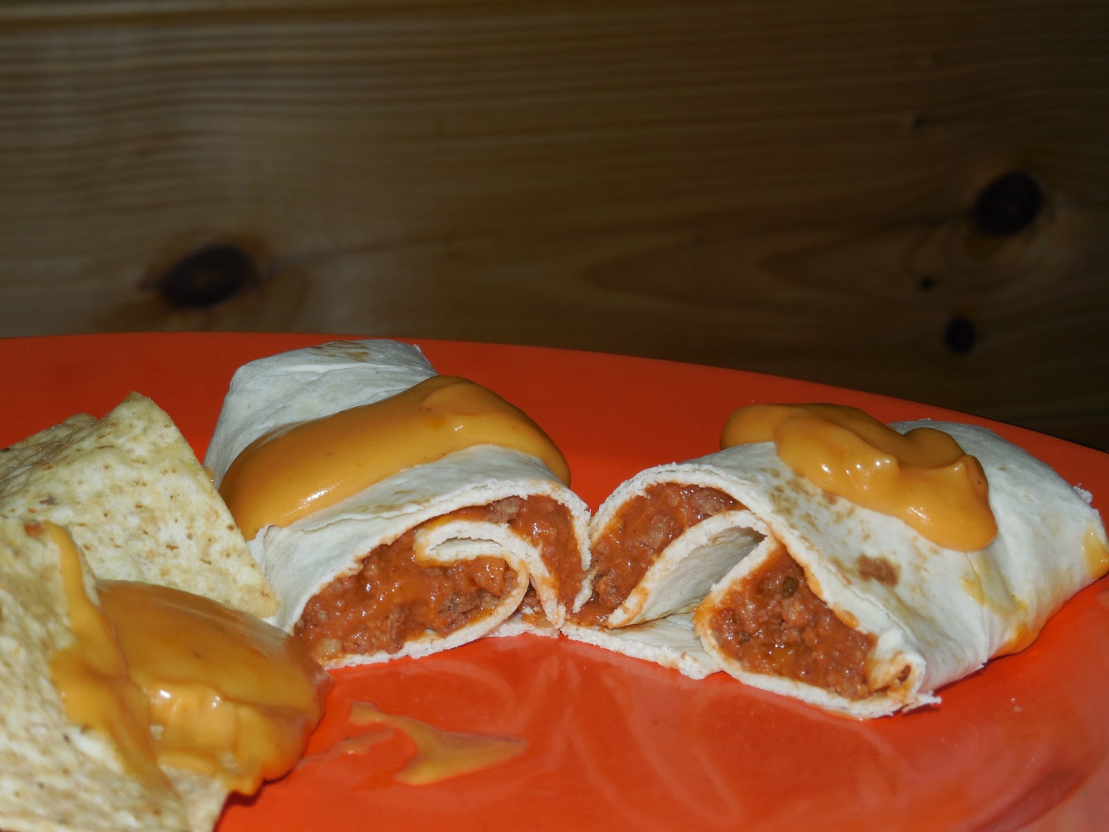 Tales of a Kansas Farm Mom: W4DW- Easy, Beefy, Cheesy Burritos