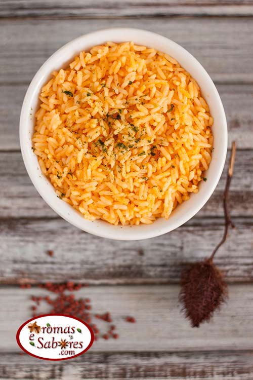 Aromas e Sabores: Arroz simples com urucum