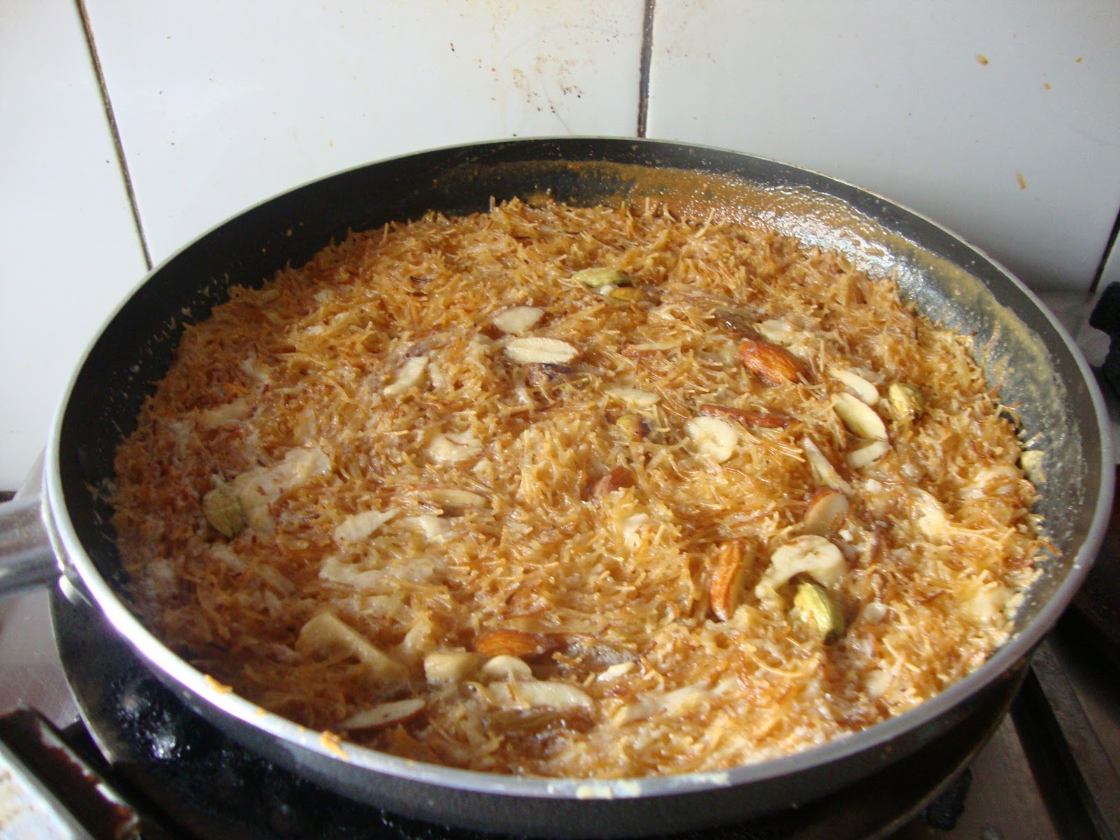 Cooking Delights: Qewami Sewain