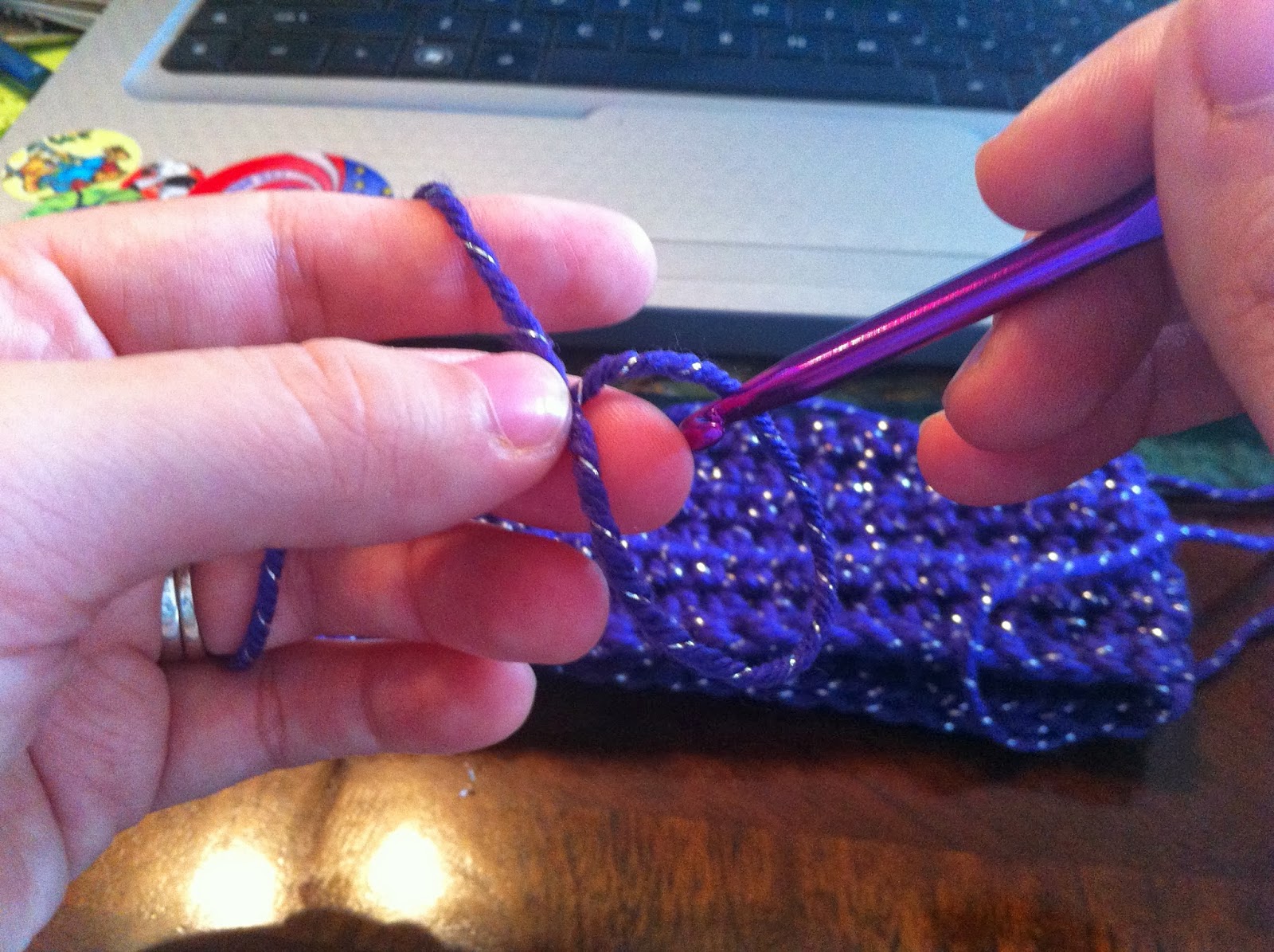 Blue Cloud Crochet: Magic Circle Tutorial
