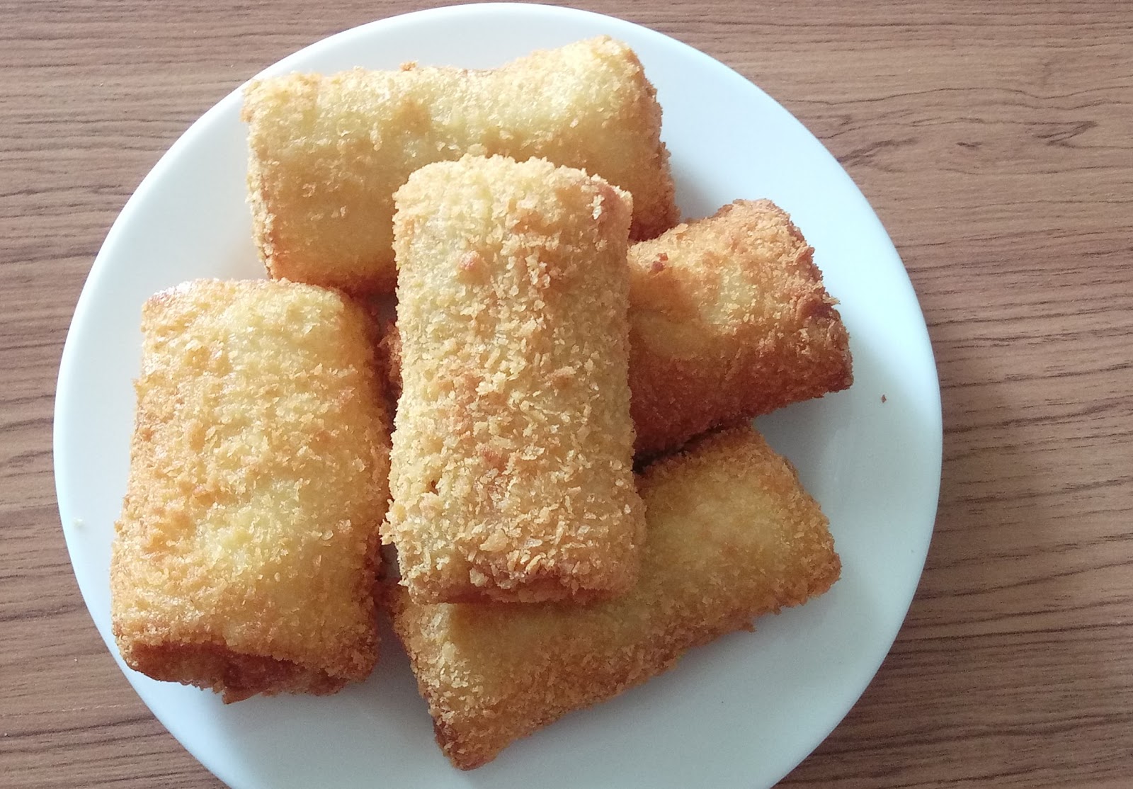 Tertunailah Hasrat Di Hati: RESEPI RISOLES AYAM