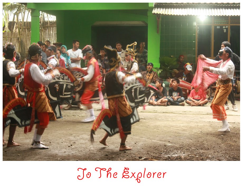 LEGENDA-unik: Seni Jaran Kepang