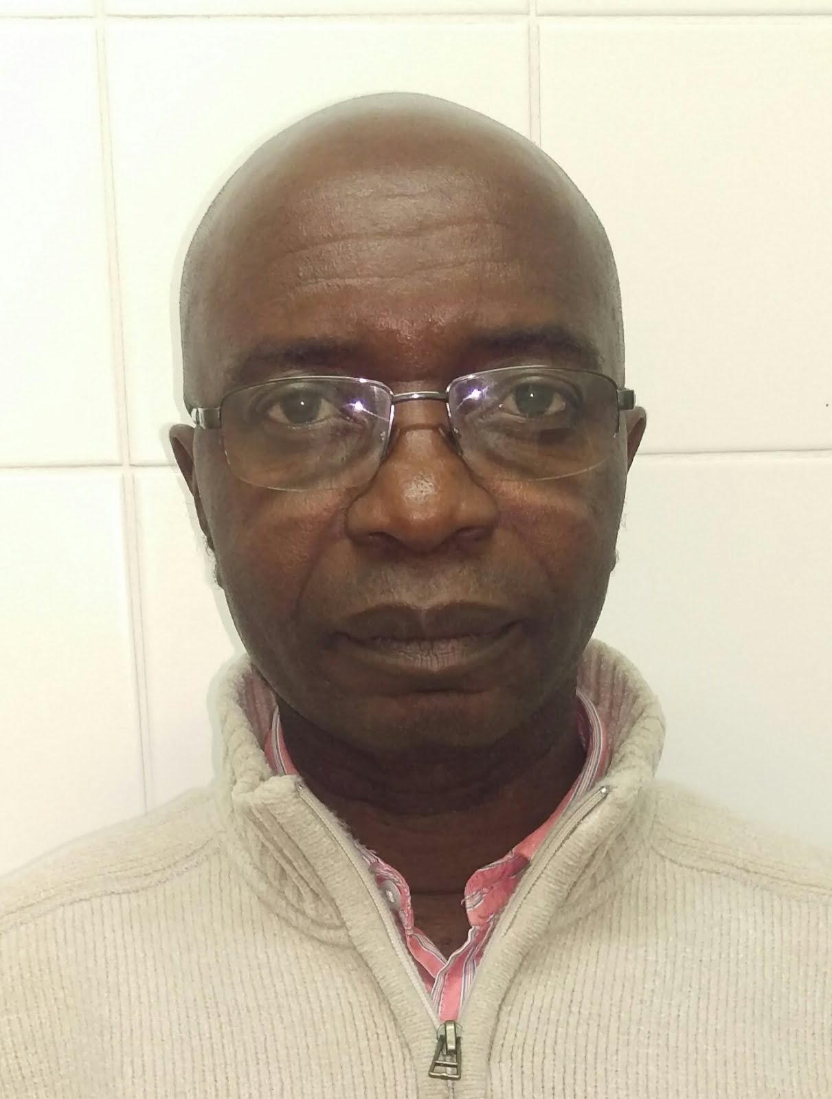 amaBooks: Julius Chingono