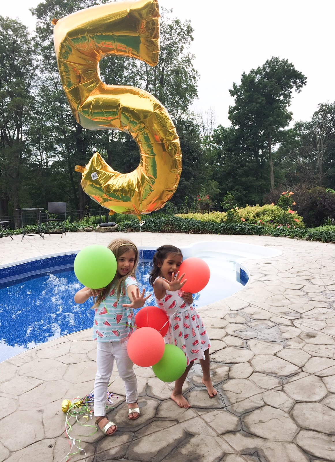 it's my girls' world: A watermelon birthday pool party!