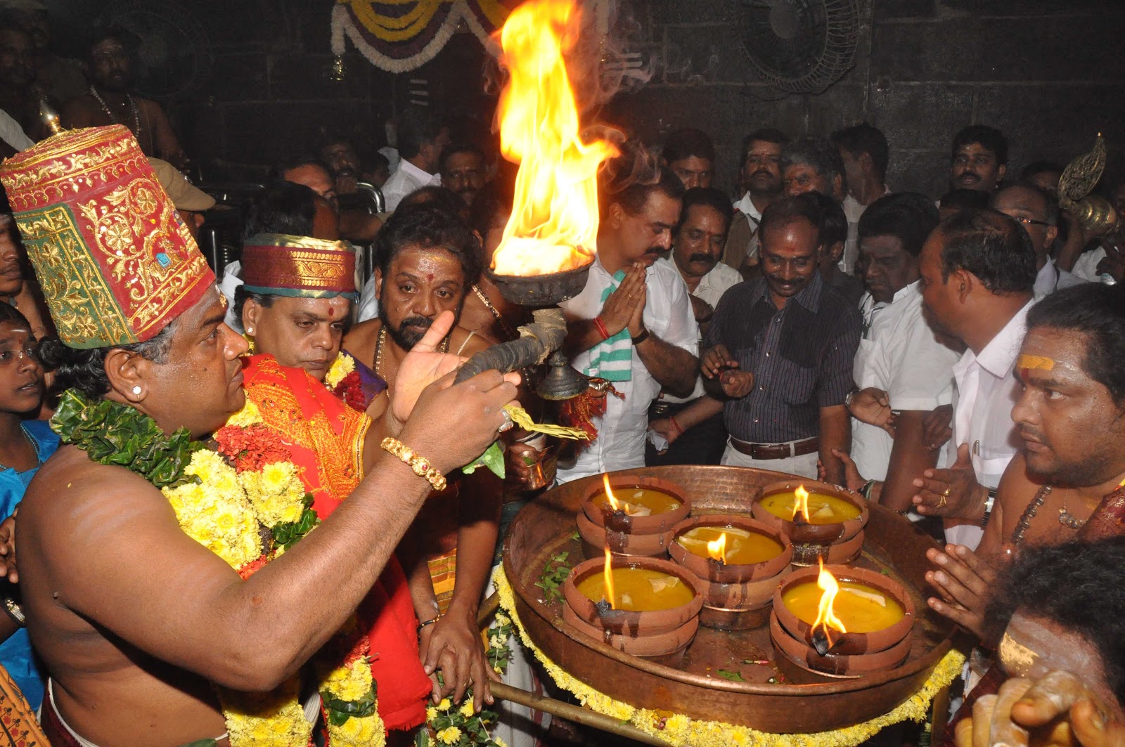 Bharani Deepam 2012 - ARUNACHALA GRACE