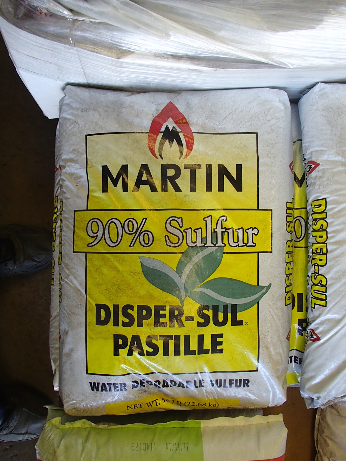 Viragrow Delivers! : Water Soluble Sulfur Lowers Soil pH Fast