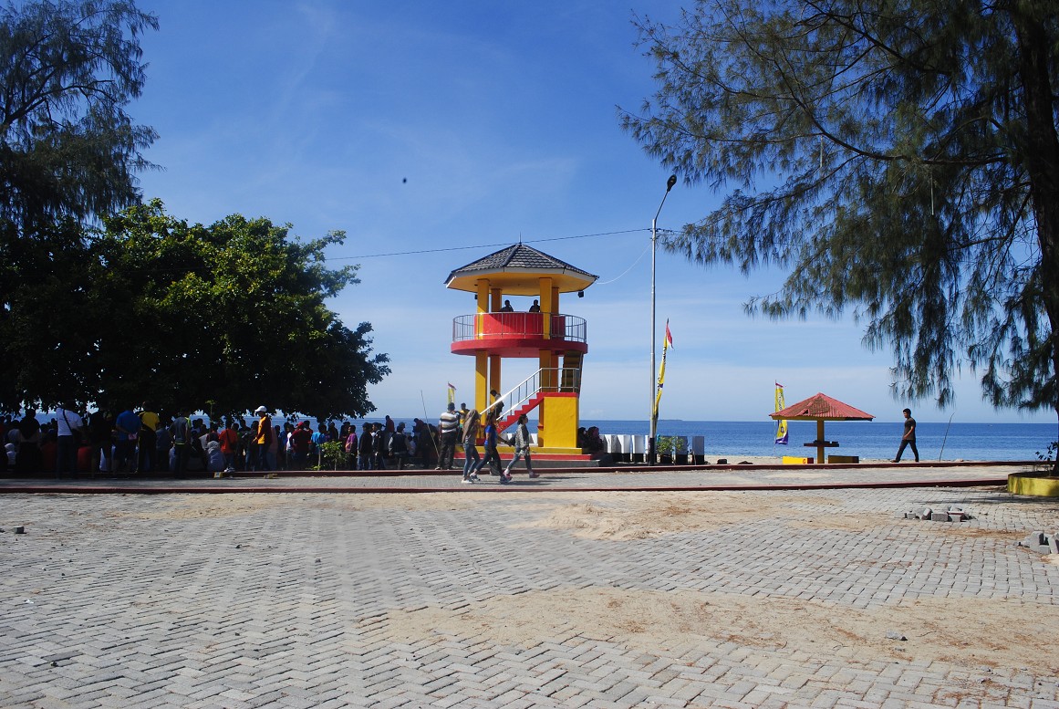 Pantai Bolihutuo, Boalemo, Gorontalo - Gandu Kaleng | Penyambung Jejak ...