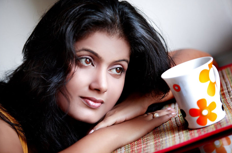 Reema Debnath Spicy Photo Set