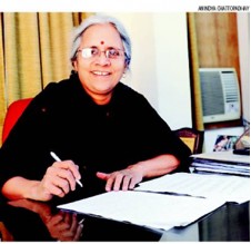 USHA RAMANATHAN: 22 - ‘AADHAAR’ How a N a t i o n I s Deceived by ...