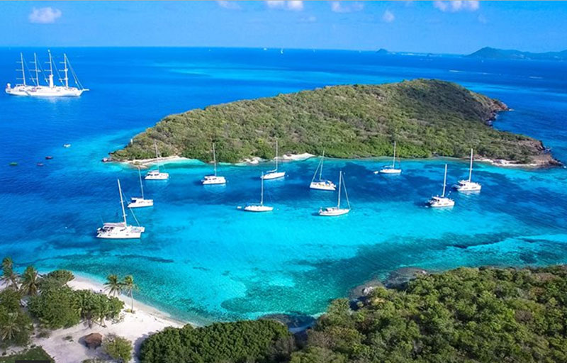 Royalty Yachts: Windward Islands Yacht Charter