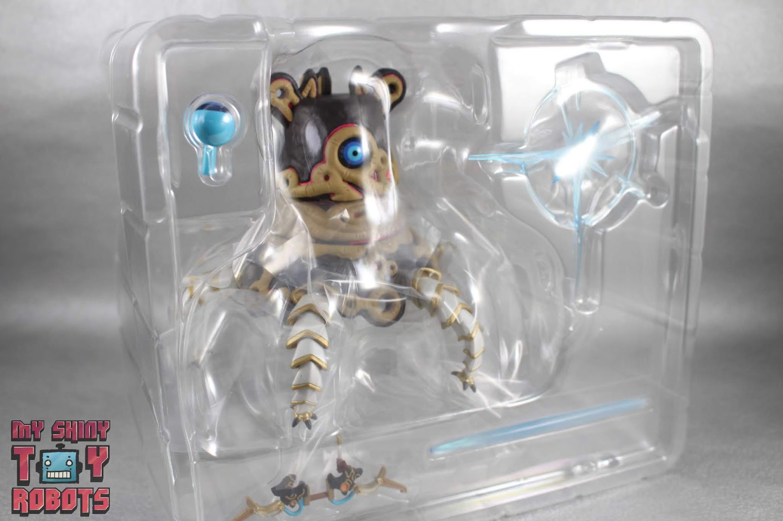 My Shiny Toy Robots: Toybox REVIEW: Nendoroid Guardian