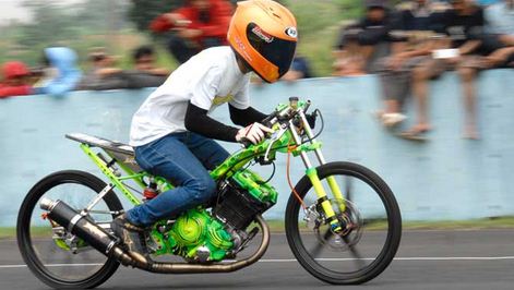 7 Motor Ini Cocok Buat Event Drag Bike, Lihat Motor Apa Yang Pertama ...