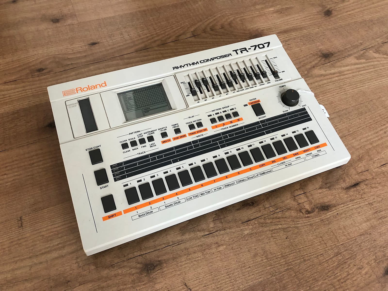 MATRIXSYNTH: Roland TR-707