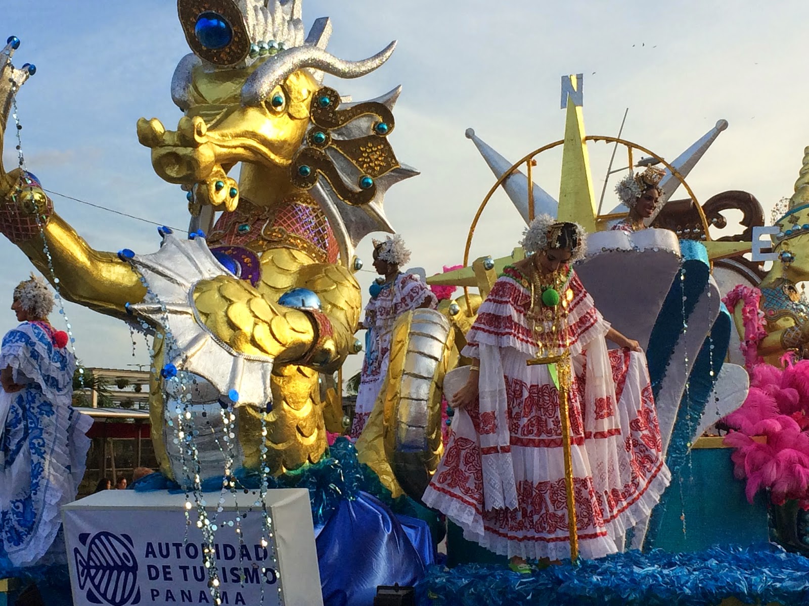 Descubriendo Panamá: Carnavaleando