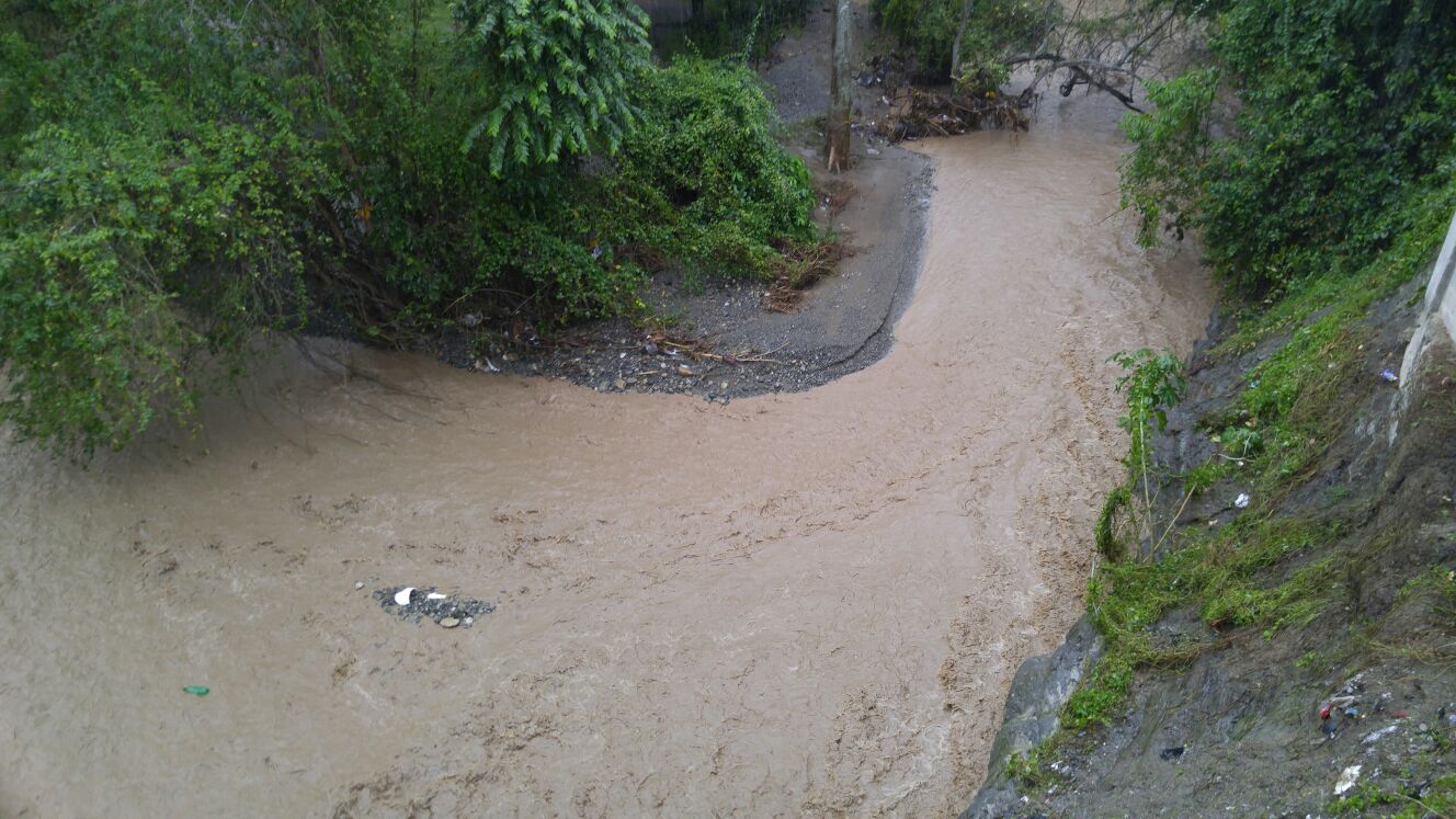 El Municipio Baitoa: IMPRESIONANTE!! Arroyo Baitoa se desborda ...