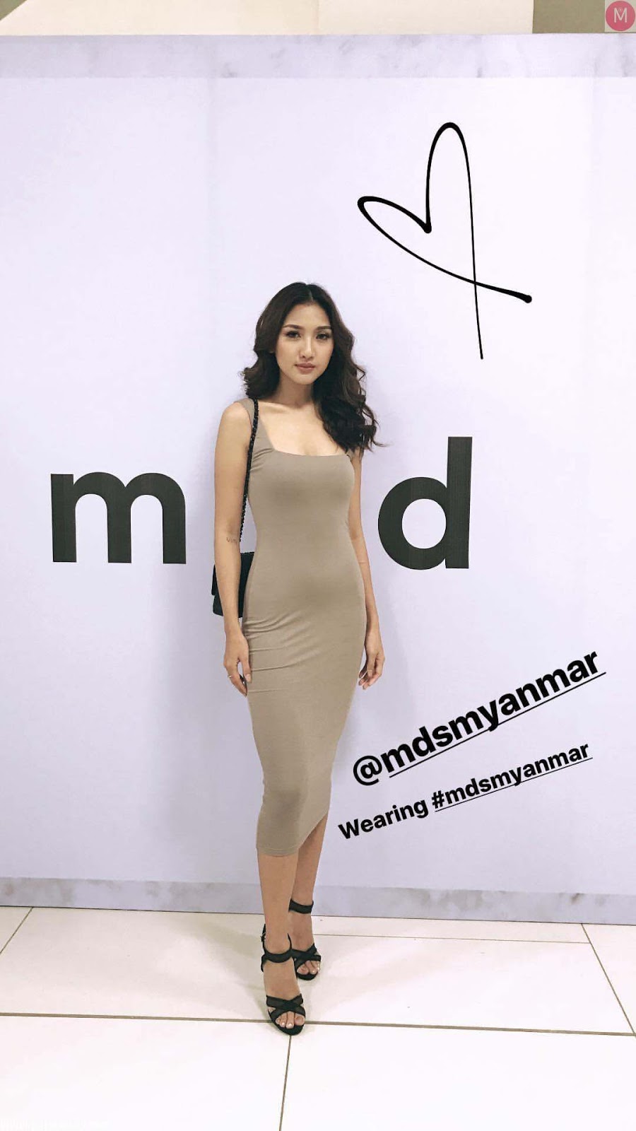 M Seng Lu Fashion Outfits , Photoshoot , Activities In August 2017