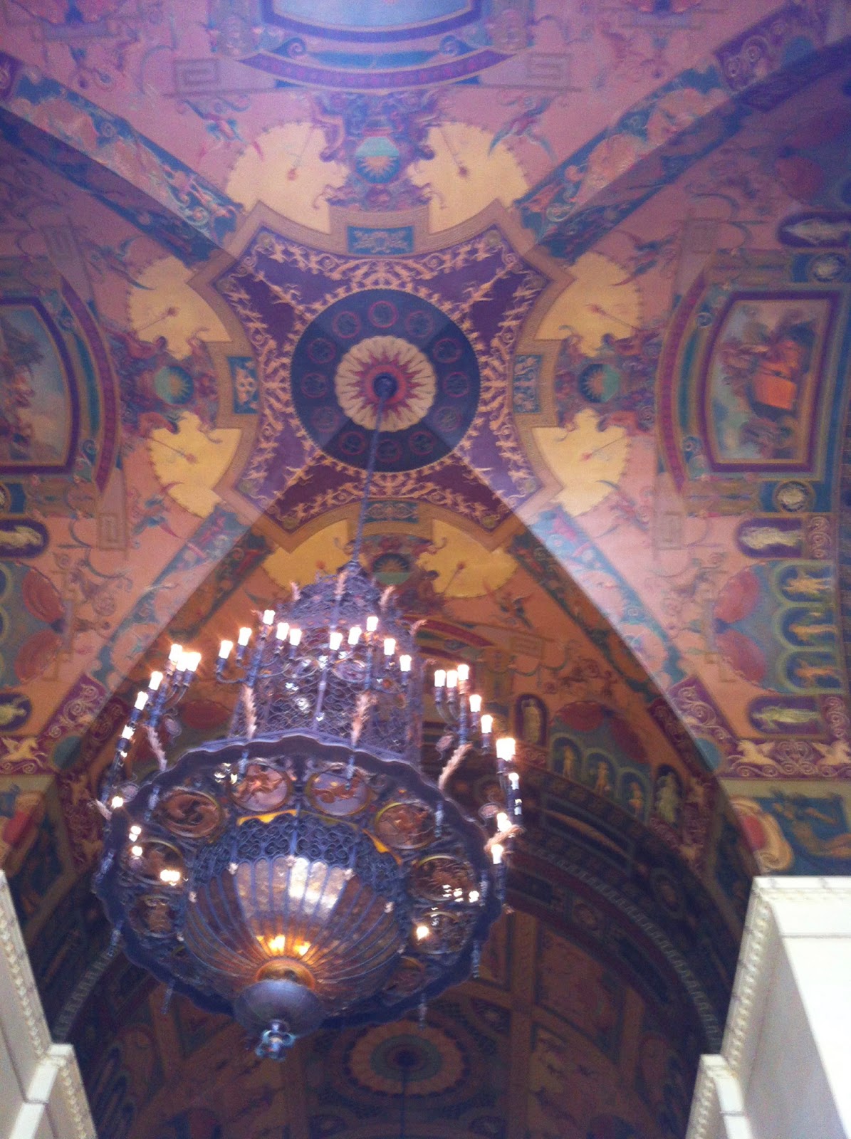 Old Hollywood, New Glitz: Pipe Organs, Chili Peppers, and Prohibition ...