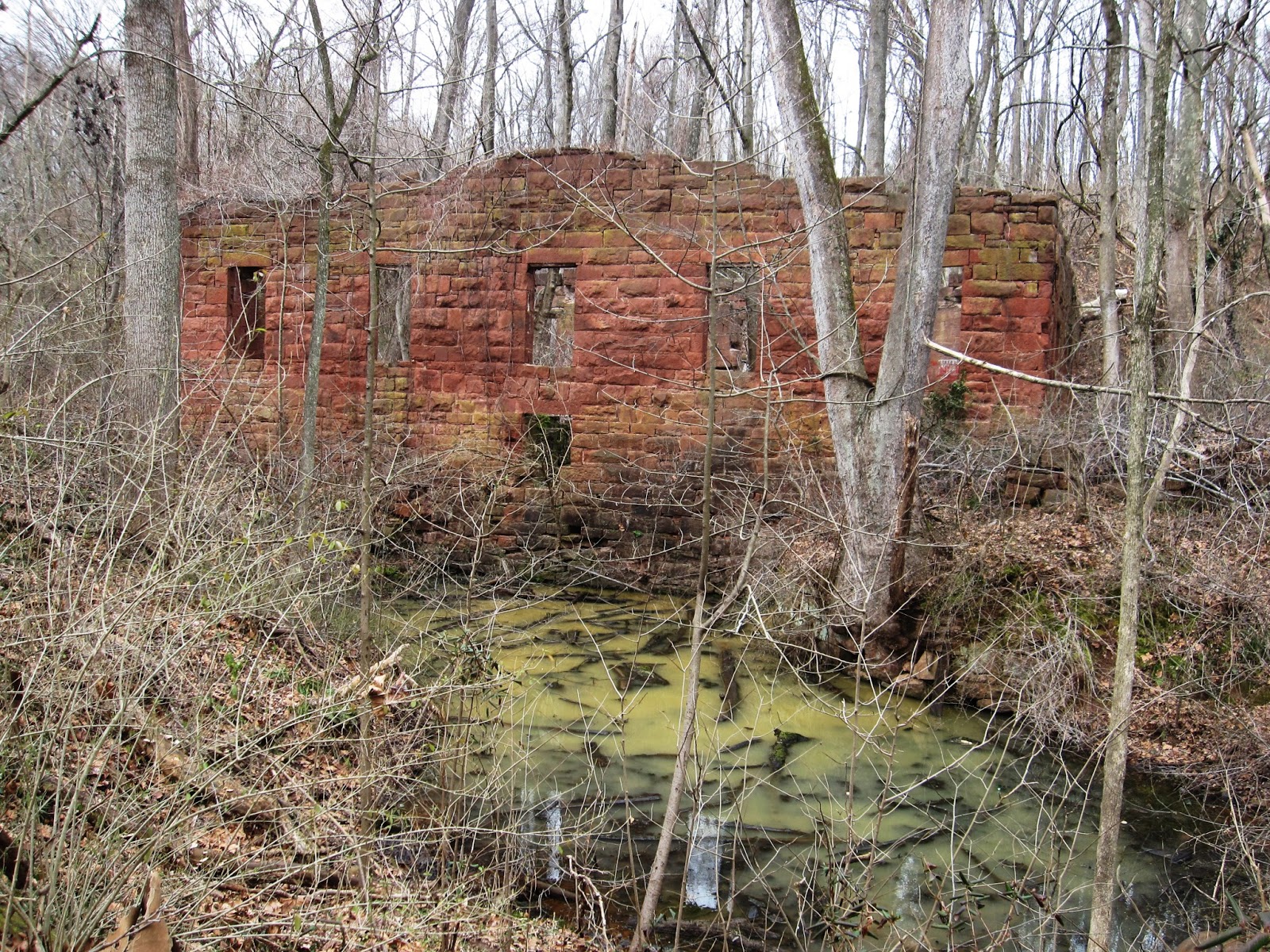 Romancing the Stones: Charting the Seneca Quarry's role in building ...