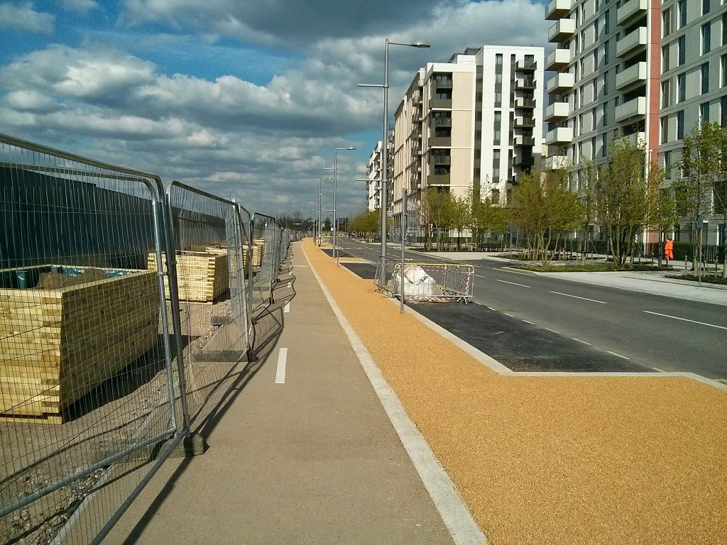 Hackney cyclist: Chobham Manor: The newest neighbourhood in the Olympic ...