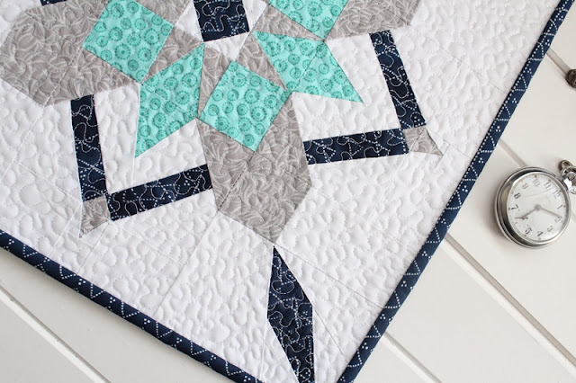 Enigma Mini Quilt + Your Free July 2016 Calendar - Threadbare Creations